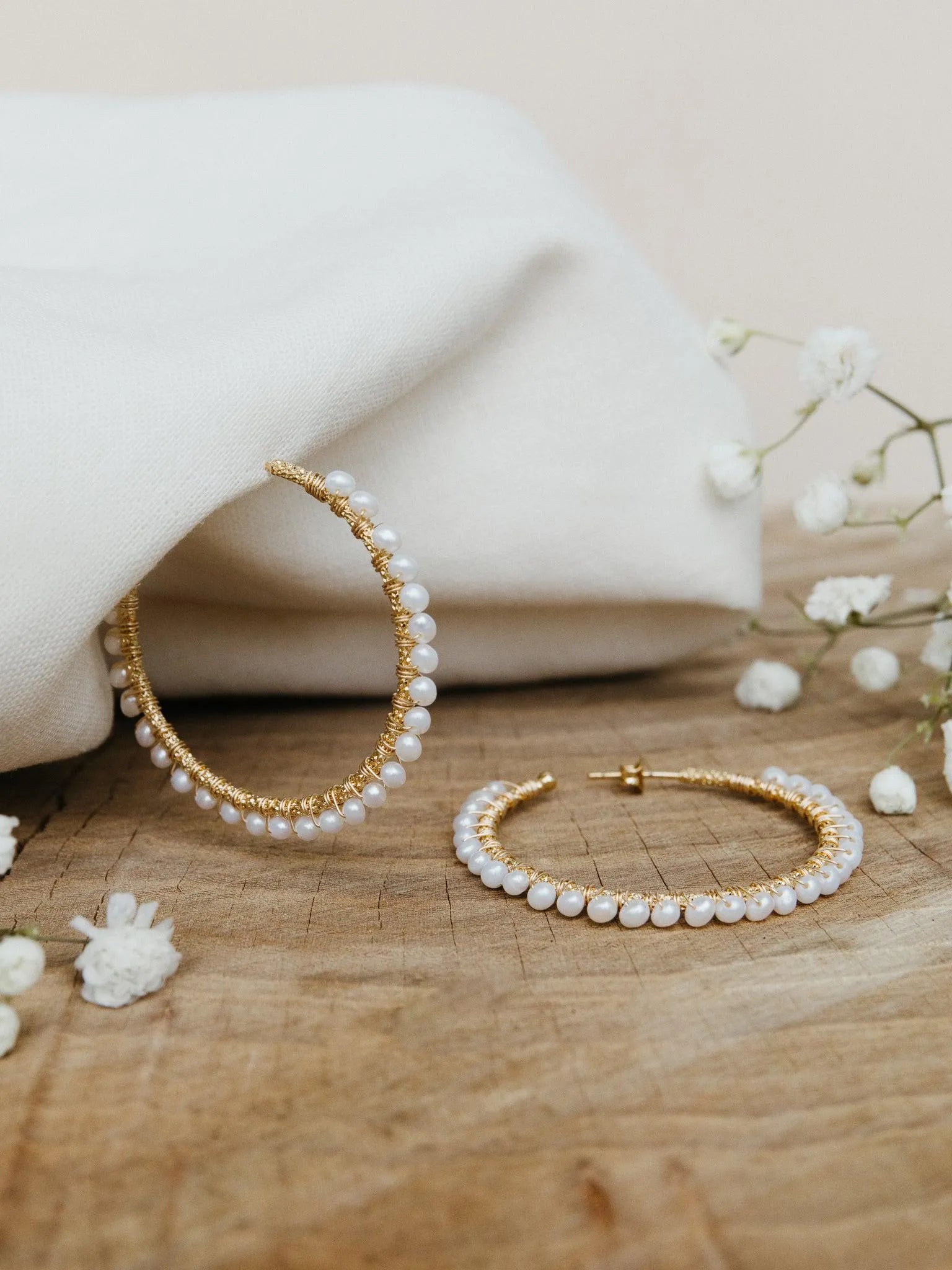 SUZANNE BO - Boucles d'oreilles Blanches