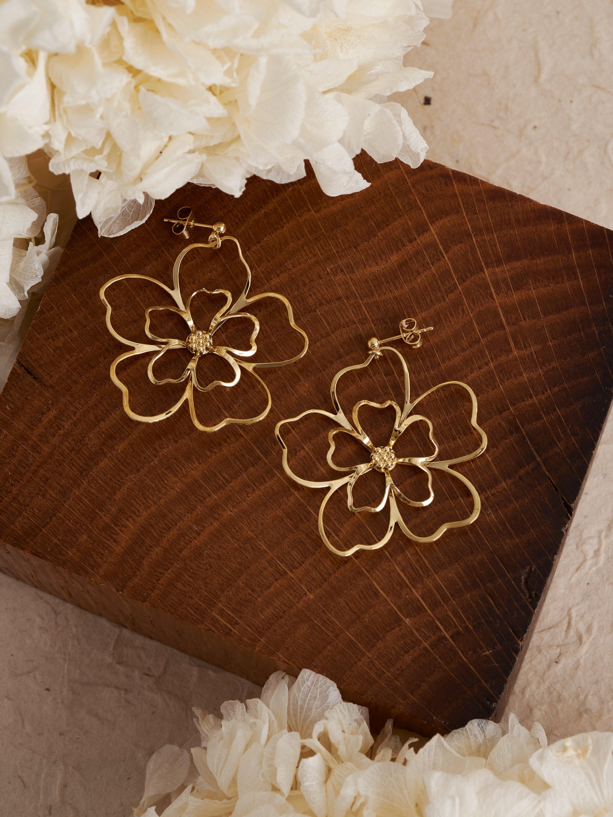 YUNA Floral Earrings for Women